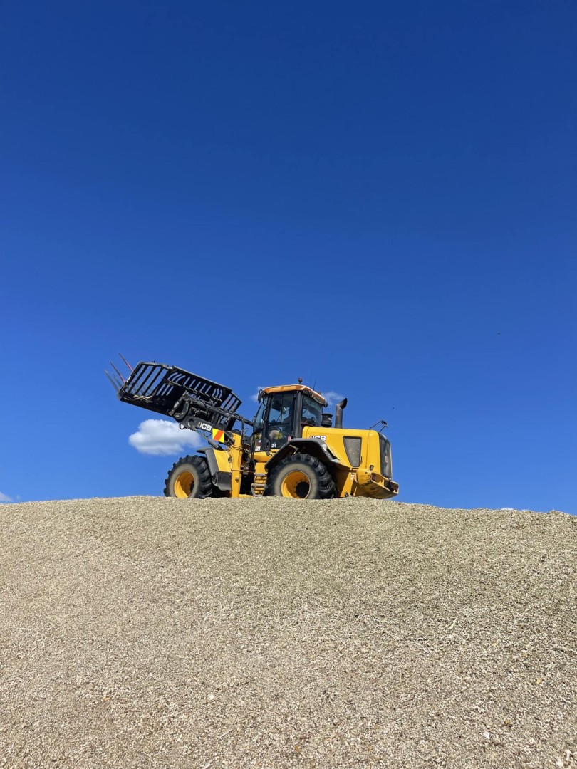 Maize, Grass & Lucerne Crop Sales | Finch Contracting